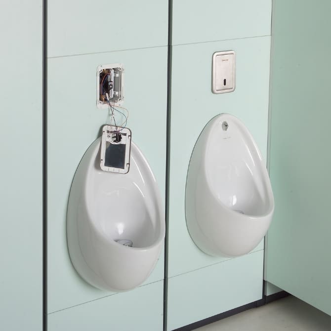 Direct Flush Valve with Infrared Sensor - Cistermiser